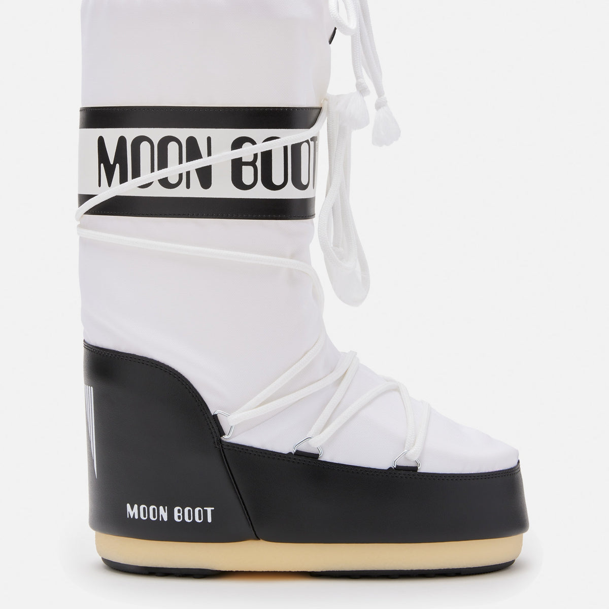 MOON BOOTS Icon Colourblock Nylon Boots(Black/White) – MI LOVES